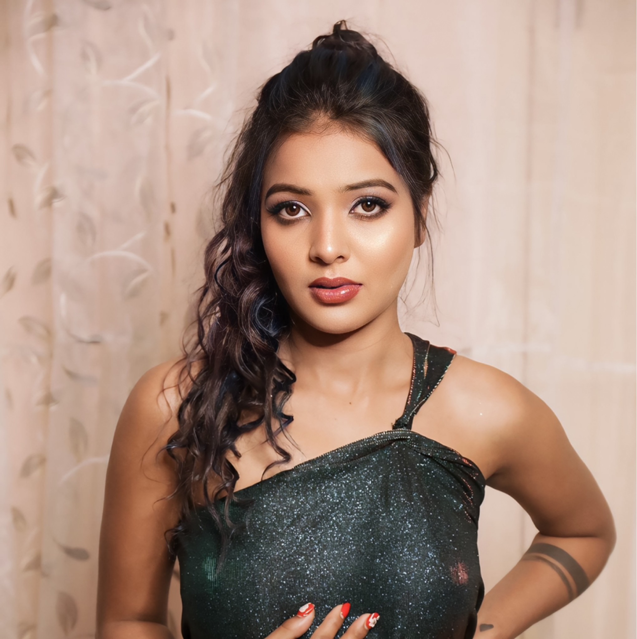 Top Gainers: Twitch, Kick, Bigo Live, and etc. Live Streams on LiveOMG.com